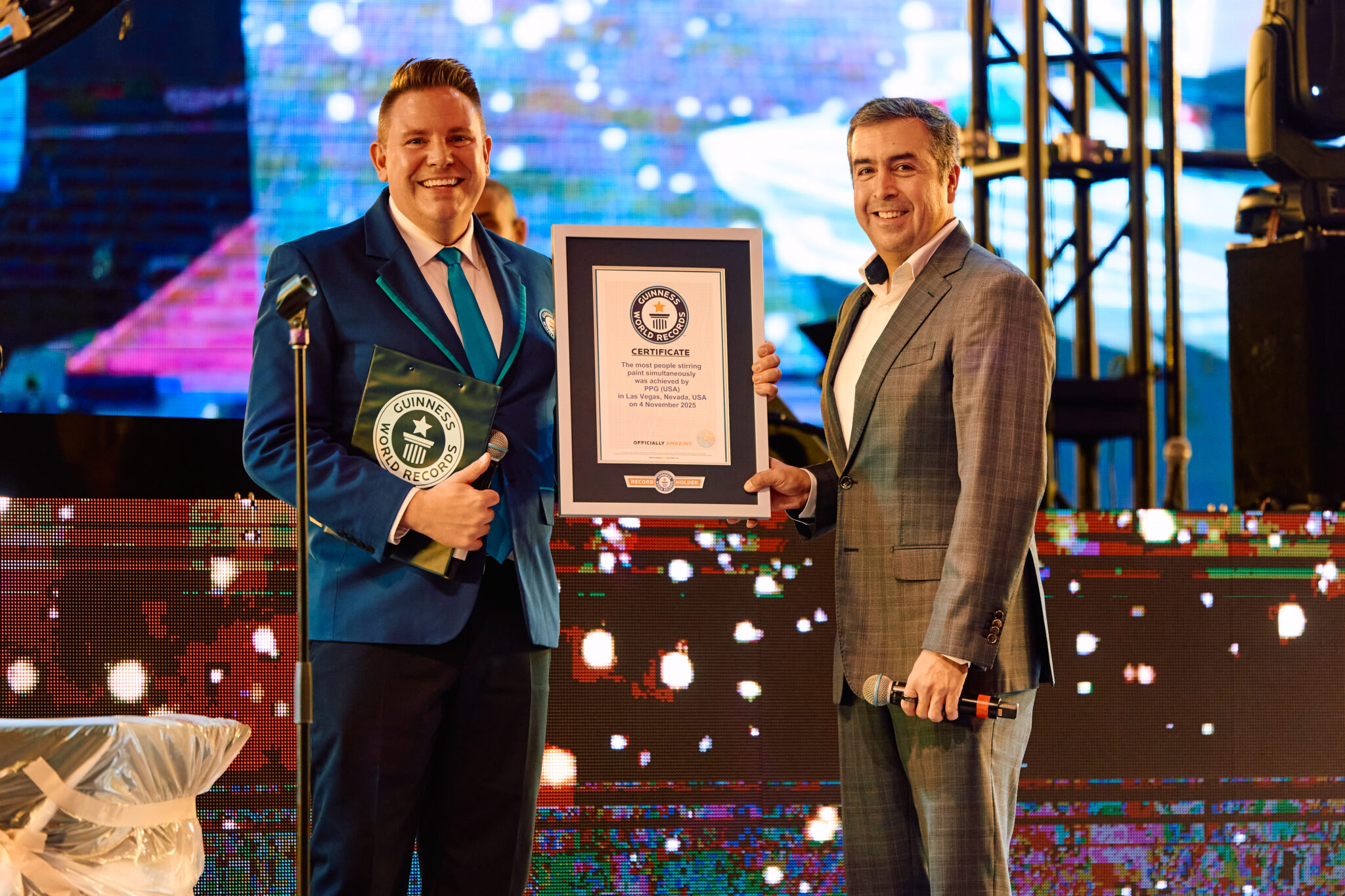 PPG Sets Paint Stirring Guinness World Record at SEMA - Collision ...